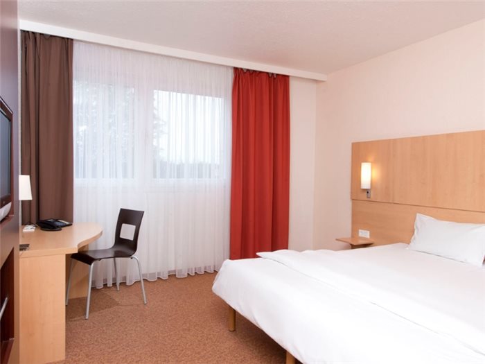 Ibis Dortmund West, Tagungshotel in Dortmund - Tagungshotels-online.de