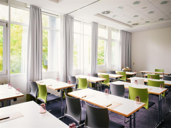 Vienna House Easy Amberg, Tagungshotel in Amberg - Tagungshotels-online.de